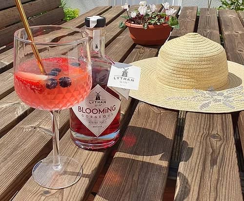Lytham Gin | Blooming Gorgeous 70cl – Lancashire Local